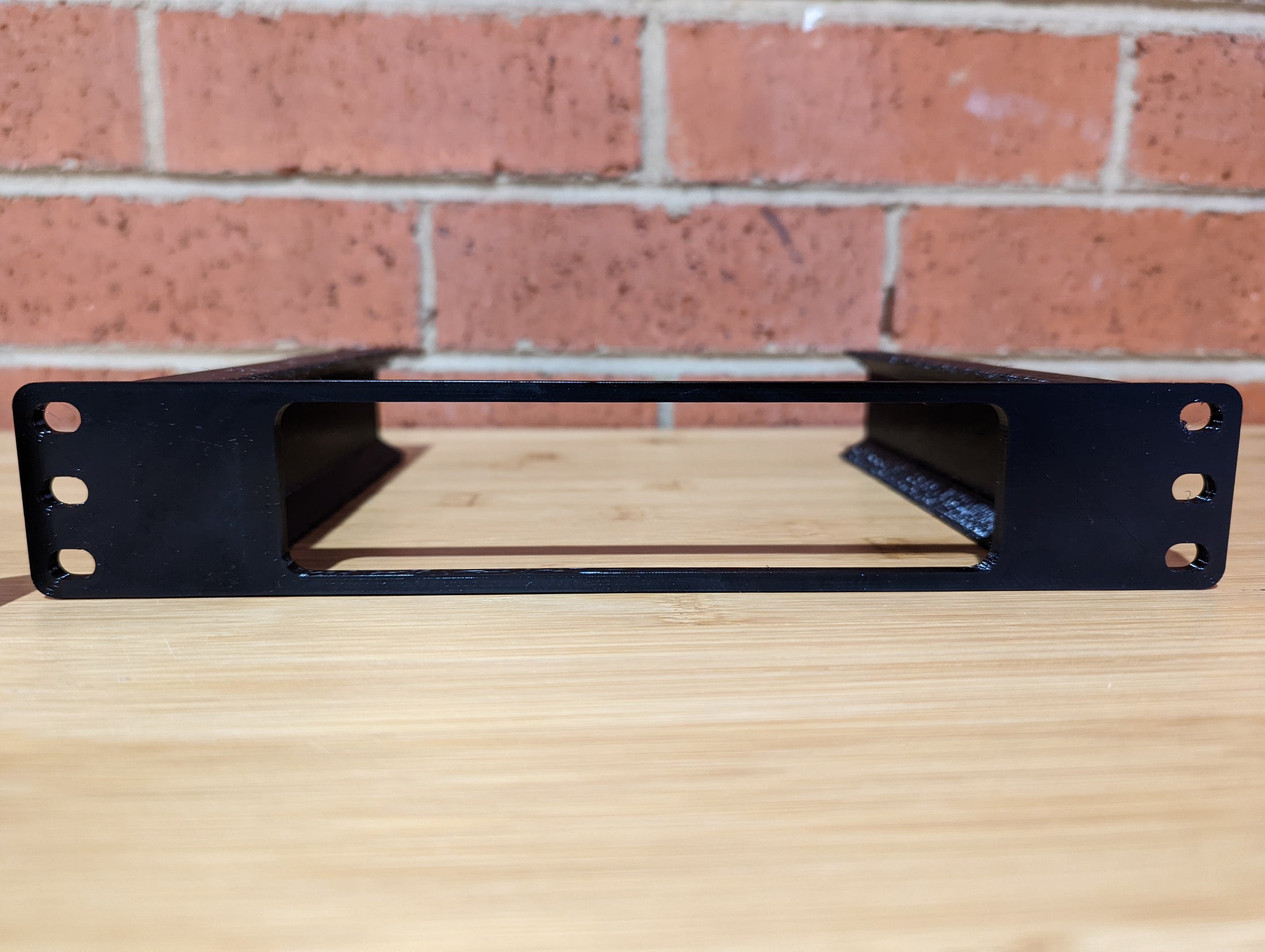 Rack mount for Ubiquiti Unifi Switch Lite 16 PoE (10-Inch) – Hive Tech ...