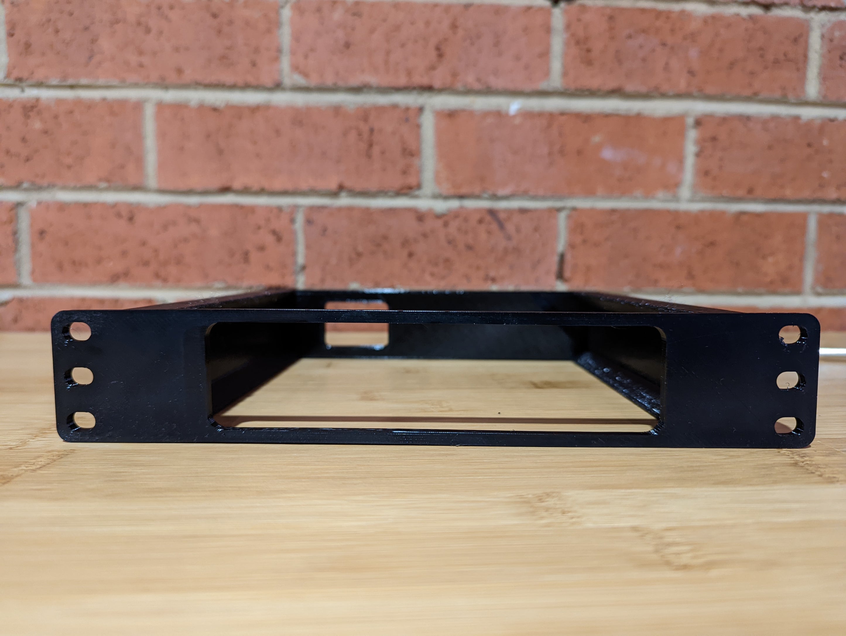 Rack mount for Ubiquiti Unifi Switch Lite 16 PoE (10-Inch) – Hive Tech ...