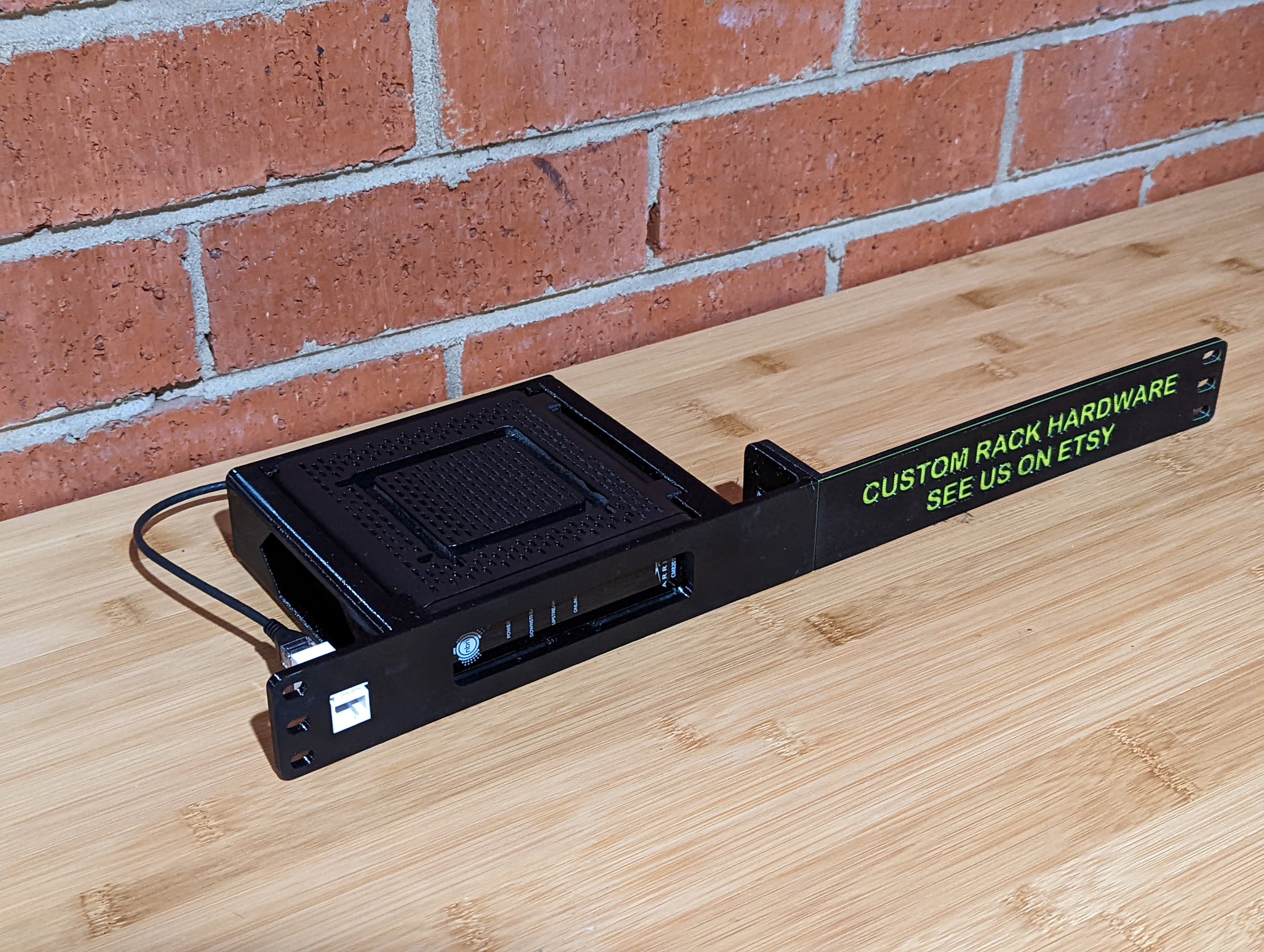 Surfboard SB8200 / SB6190 / SB6141 / CM8200 Cable Modem Rack Mount (Mo ...